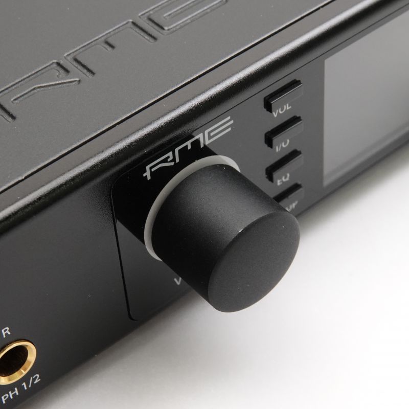 RME ADI-2 Pro FS R Black Edition 中古 240001202468｜中古通販フジヤエービック